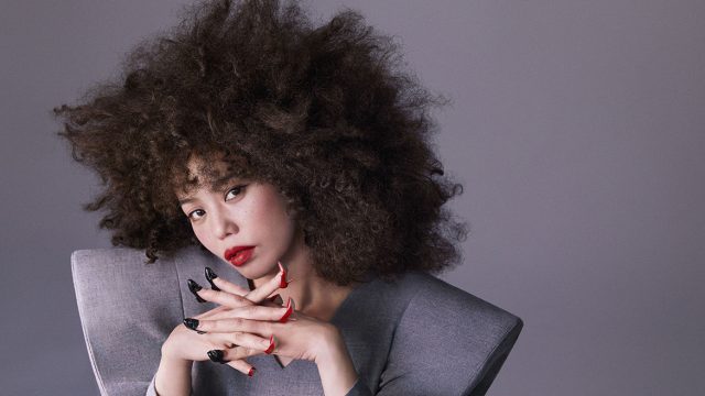 【インタビュー】Charaさんが語る、野外フェスの魅力から旅の必需品まで | TABIZINE～人生に旅心を～