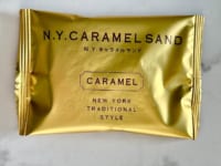 【NYキャラメルサンドはどこで買える？公式通販は？】東京駅や羽田空港限定商品は今もあるの？ | TABIZINE～人生に旅心を～