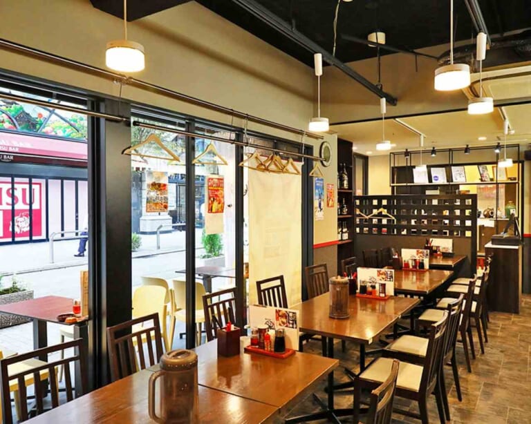 【京都駅ランチ】コスパ抜群の中華定食！「創作厨房 さいか亭」人気ランチTOP3 | TABIZINE～人生に旅心を～