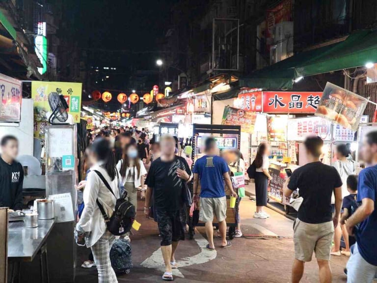 【台湾現地ルポ】台北101から徒歩圏内「臨江街觀光夜市」おすすめグルメ3選 | TABIZINE～人生に旅心を～