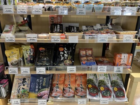 【出雲空港で買えるお土産30選】王道の島根土産から出雲そば＆ぜんざい・ご当地パンまで買える！ | TABIZINE～人生に旅心を～