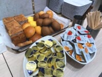 【どこがすごいか泊まって検証】無料の朝食サービス！コーヒー飲み放題ラウンジ風ロビー！空港までの無料送迎バス！「東横INN羽田空港2」 | TABIZINE～人生に旅心を～