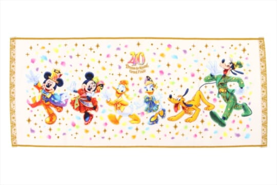 【東京ディズニーリゾート40周年新作グッズ＆お菓子35選】1月23日発売！グランドフィナーレの祝祭感あふれるアイテムたち | TABIZINE～人生に旅心を～