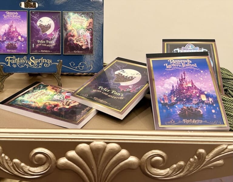 【東京ディズニーシー】ファンタジースプリングス新作グッズ55選！お菓子や可愛いカチューシャも！ | TABIZINE～人生に旅心を～