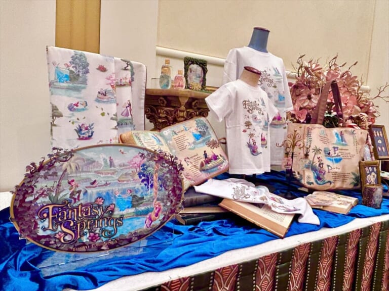 【東京ディズニーシー】ファンタジースプリングス新作グッズ55選！お菓子や可愛いカチューシャも！ | TABIZINE～人生に旅心を～