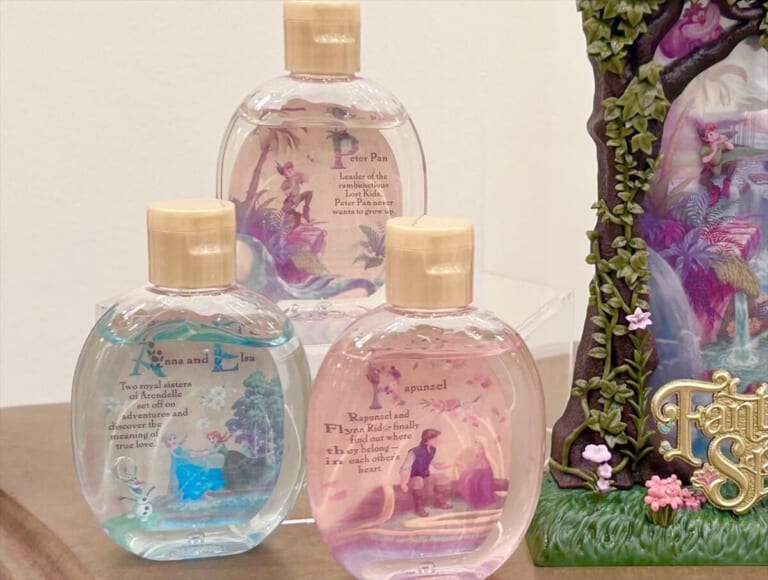 【東京ディズニーシー】ファンタジースプリングス新作グッズ55選！お菓子や可愛いカチューシャも！ | TABIZINE～人生に旅心を～