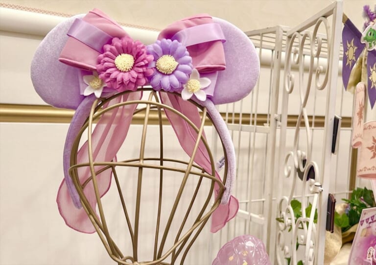 【東京ディズニーシー】ファンタジースプリングス新作グッズ55選！お菓子や可愛いカチューシャも！ | TABIZINE～人生に旅心を～