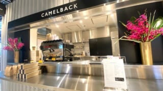 【東京ミッドタウン八重洲のフードコート「ヤエパブ」】穴場でおしゃれすぎる！待ち合わせや立ち飲みもOK | TABIZINE～人生に旅心を～