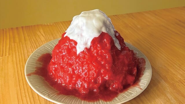 行列店「ひみつ堂」の限定かき氷も！ご当地グルメが約87店集まる「47都道府県にっぽんのグルメショー」｜東武百貨店 池袋本店 | TABIZINE～人生に旅心を～